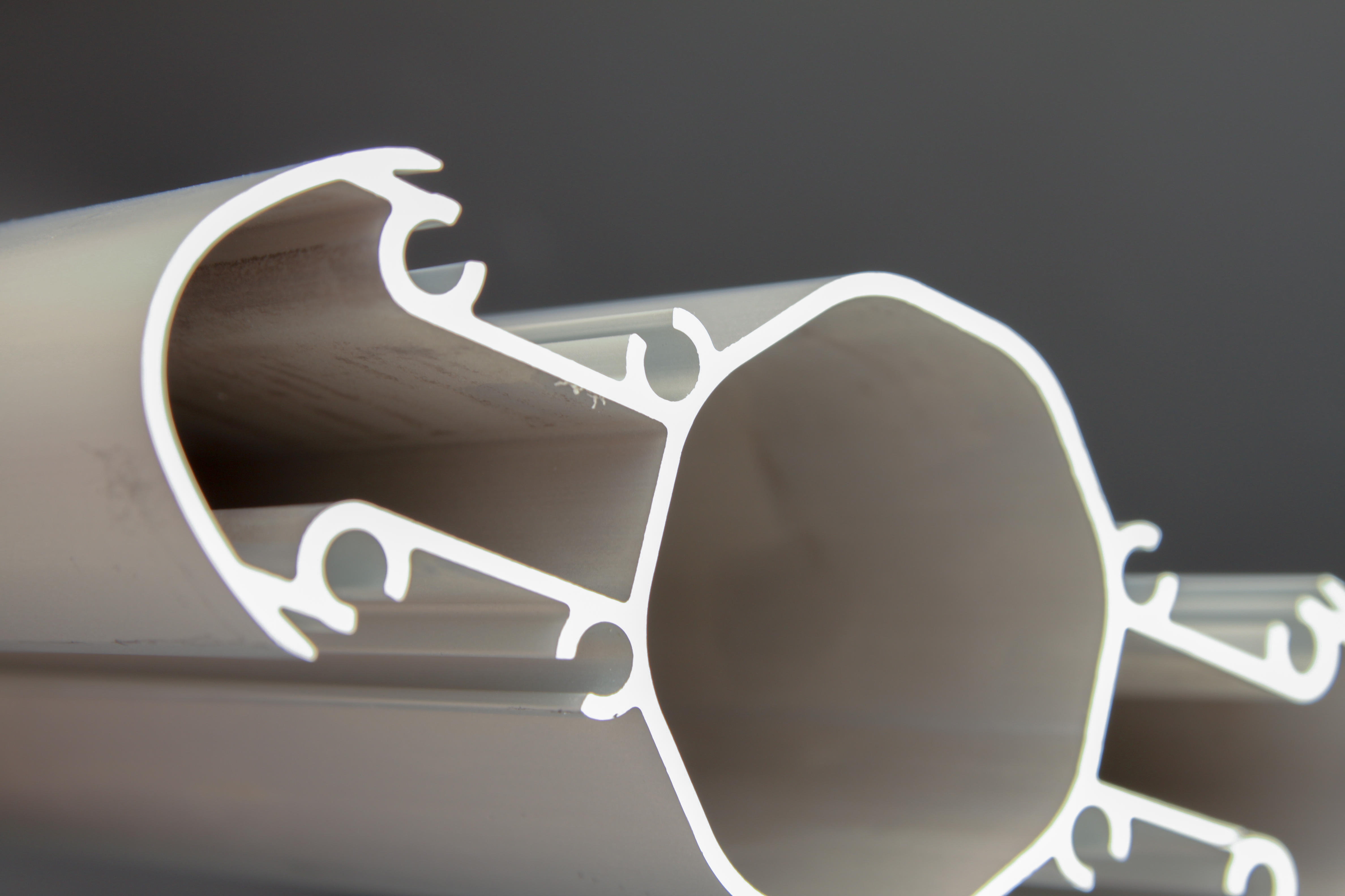 Aluminium: Extrusion and profile design