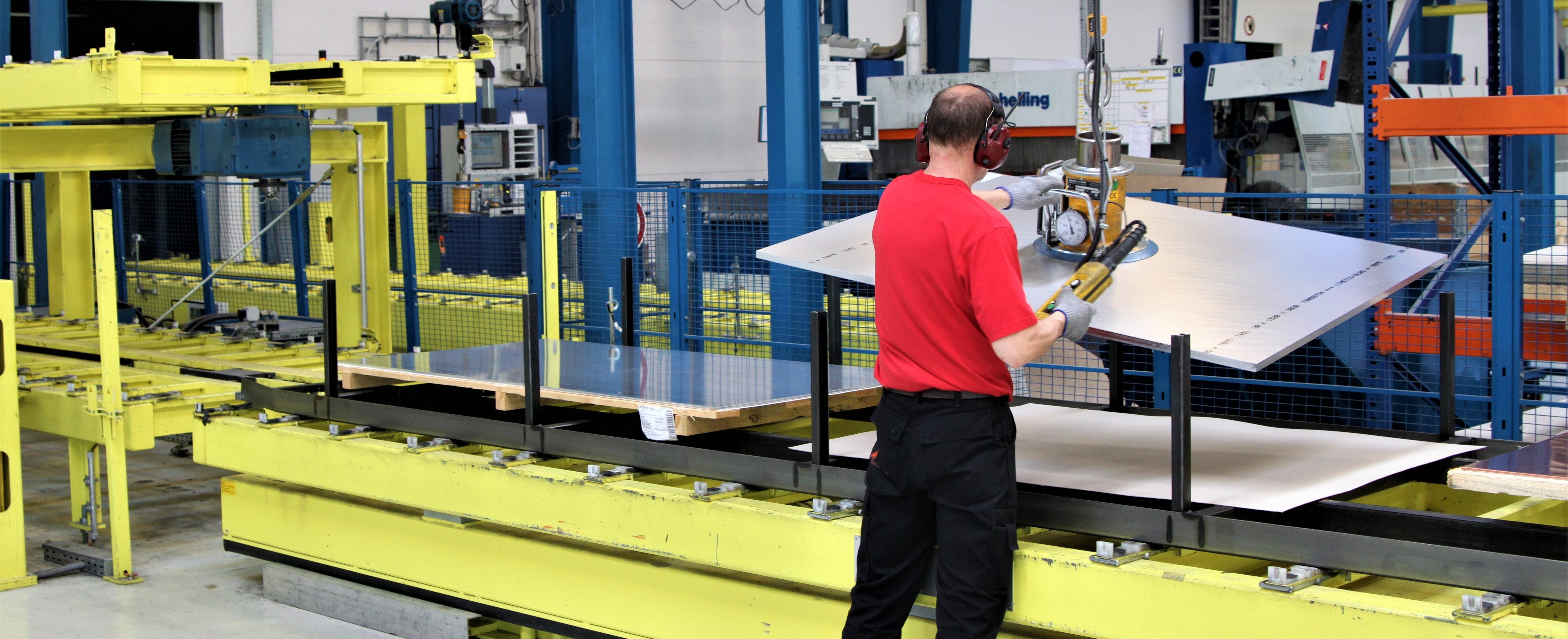 New software saves 5% raw material | Alumeco Group